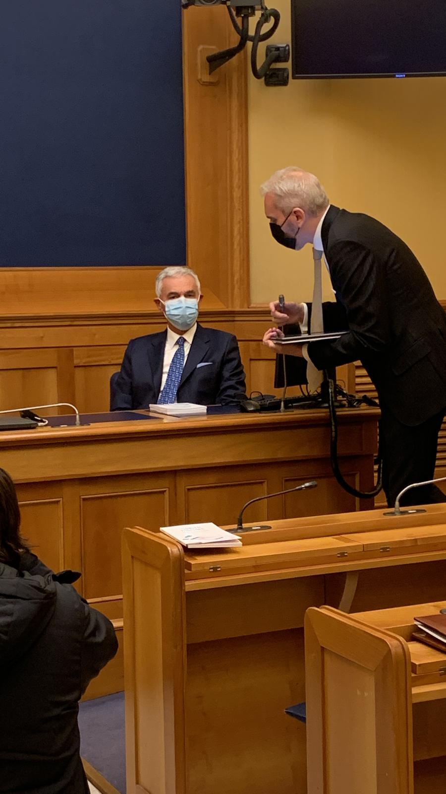 Presentato alla Camera "Sanità Digitale. Inizia la rivoluzione?" Nuovo ...